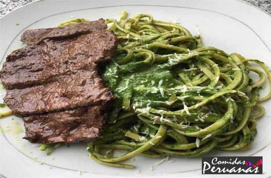 Receta Tallarines Verdes con Bistec - Aprende a Preparar - Facil
