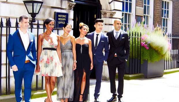 What To Wear At A Registry Office Wedding? Smart And Stylish