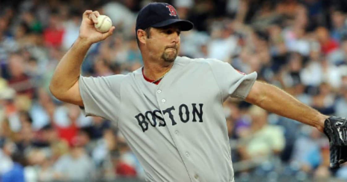 10 Legendary Knuckleball Pitchers Who Made Baseball's Most Mysterious Pitch Look Easy