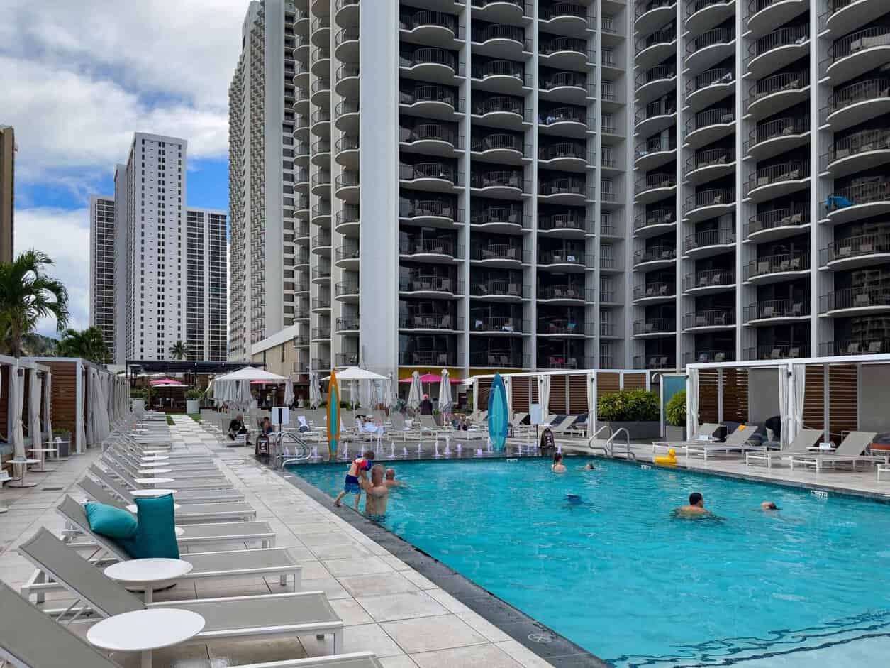 Waikiki Beach Marriott Resort & Spa: Unveiling Luxury and Relaxation ...