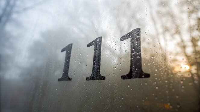 111 Angel Number Meaning: Love, Career & ManifestationDeluxe Astrology