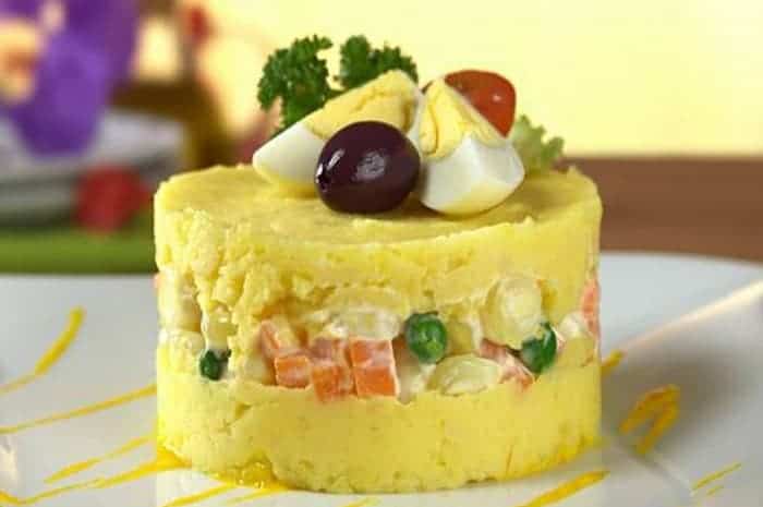 Causa Rellena de Pollo - Entrada Peruana- Comidas Peruanas