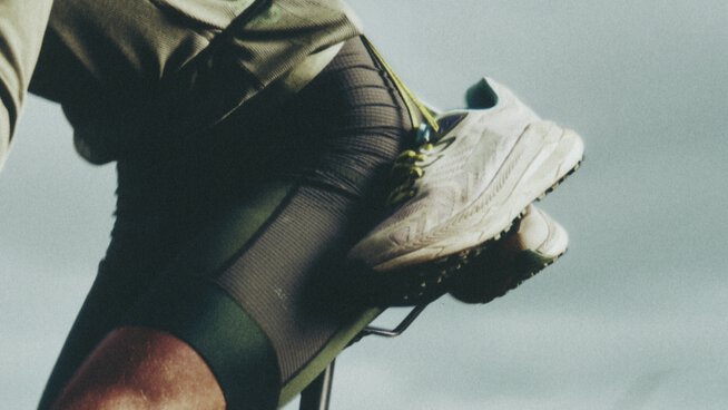 HOKA x MAAP's Tecton X2 Trail Shoes Are Run Club-Ready Rockets - Boss ...