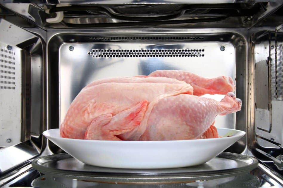 How Long Can You Keep Thawed Chicken In The Fridge? - Food Champs