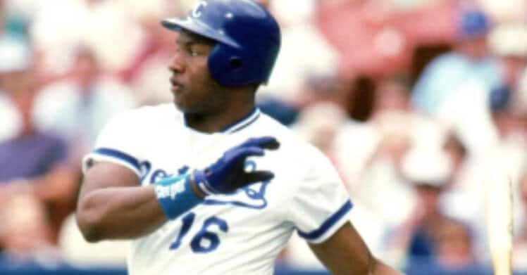 Bo Knows Baseball: 10 Superhuman MLB Stats That Prove Bo Jackson Was ...
