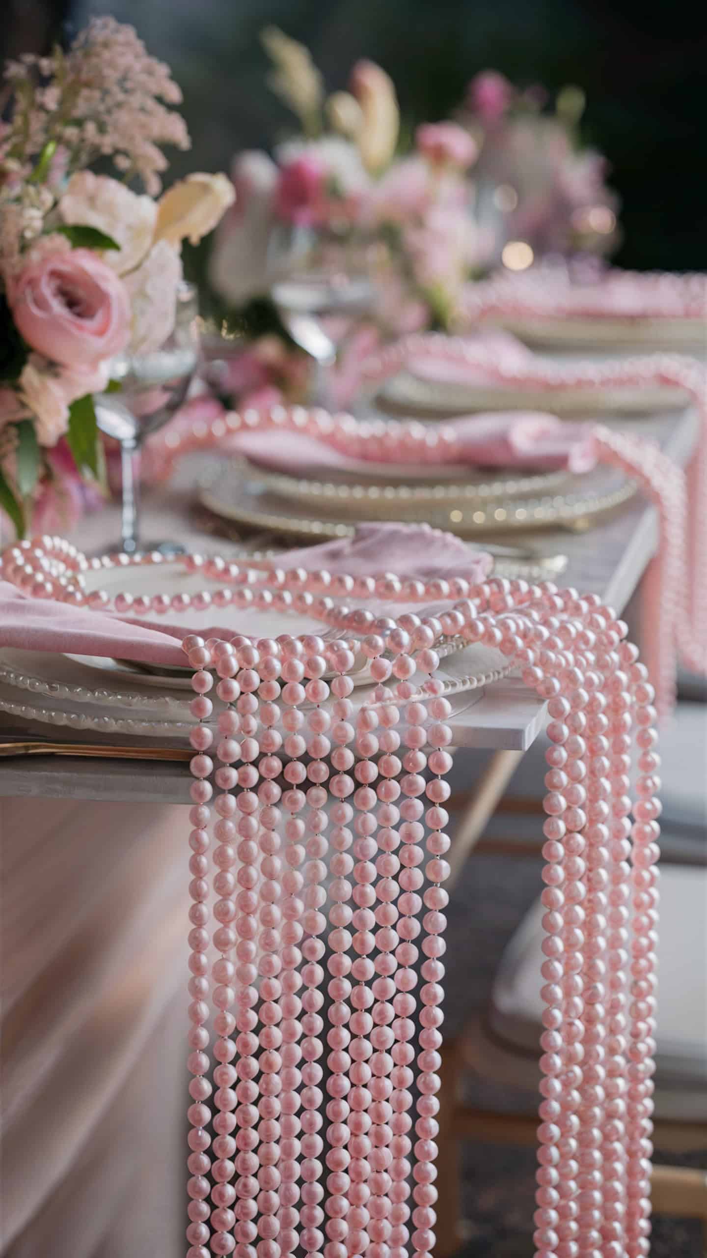 20 Pink Wedding Table Decorations for Elegant Themes