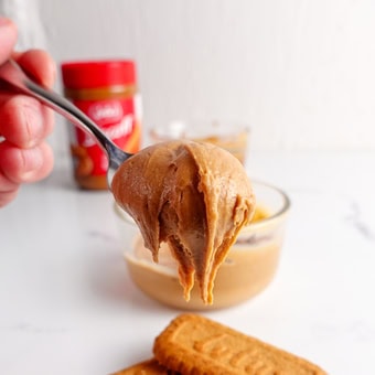 Protein Cookie Butter Spread [Only 3 Ingredients!]