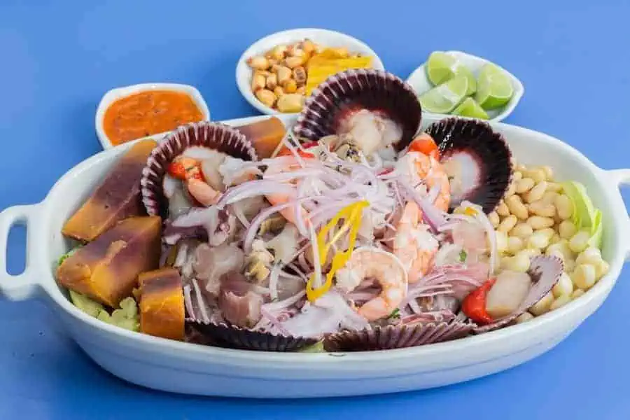 Ceviche Receta - Pescado - Plato Emblematico - Comida Peruana