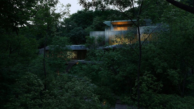 McLaren's First SUV Rolls Off The Production Line In 2028 - Boss Hunting