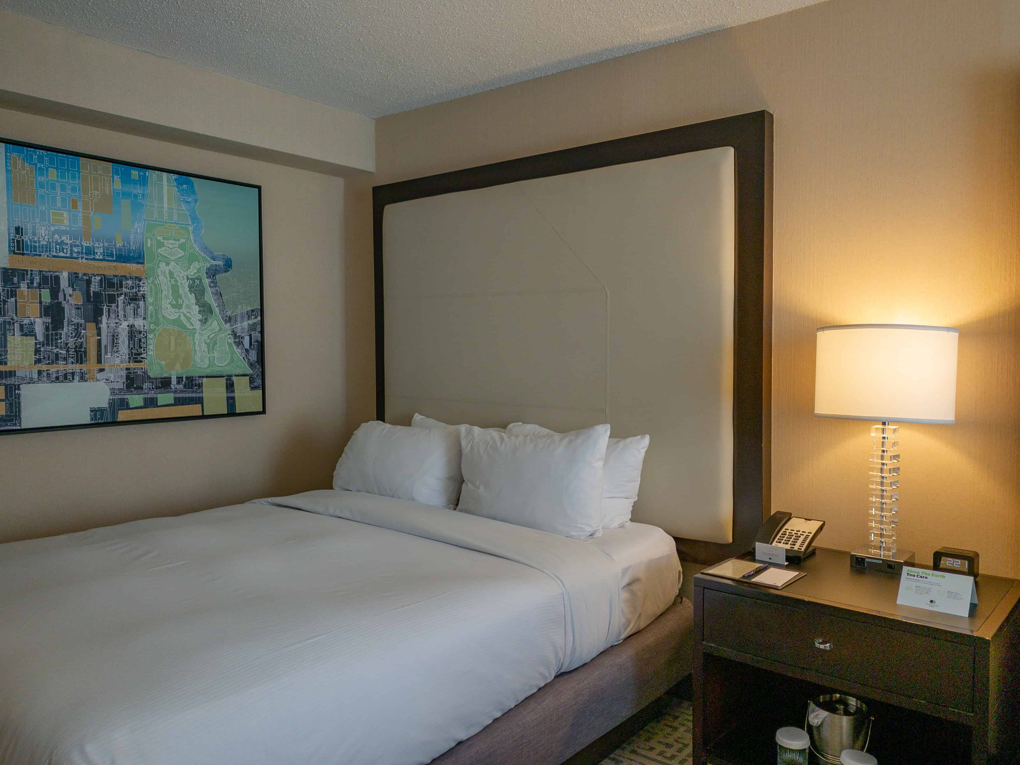 DoubleTree by Hilton Magnificent Mile Chicago Traveler