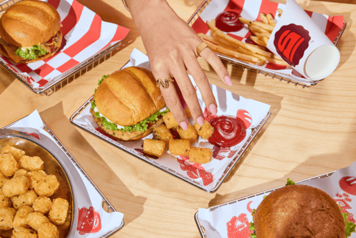 Is Smashburger Healthy? (Full Menu Nutrition Breakdown)