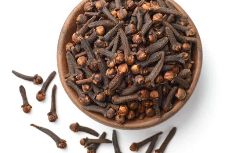 8 Best Nutmeg Substitute