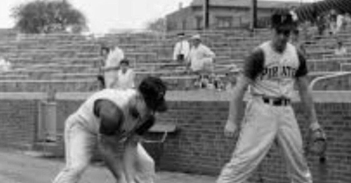 11 Legendary MLB Double-Play Duos That Changed Baseball Forever