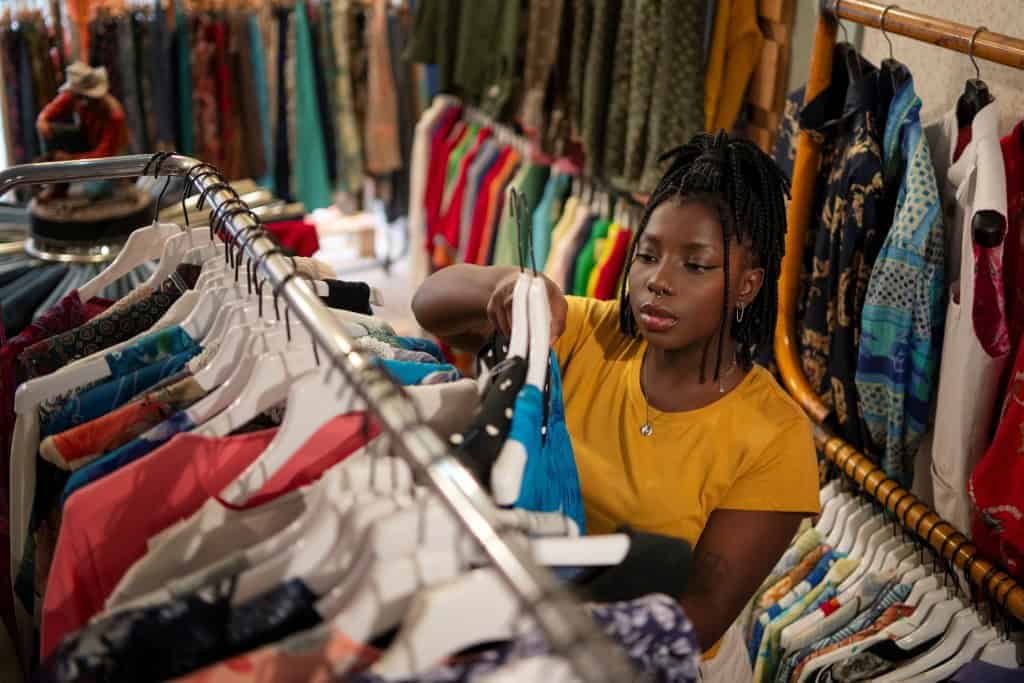 The No-Nonsense Guide to Fashion Supply Chain Management – Uphance