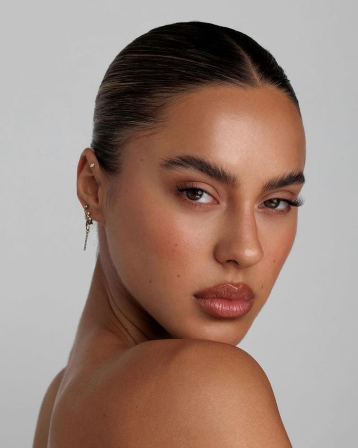 7 Easy Ways To Better, Fluffier Eyebrows - Eluxe Magazine