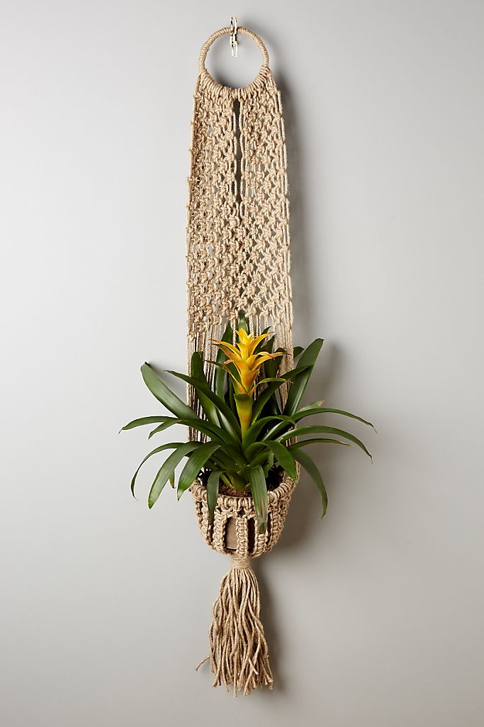 Macrame Home Decor Ideas To Buy Or DIY - Eluxe Magazine
