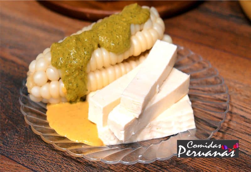 Choclo con Queso - Plato Tipico de Cusco - Comidas Peruanas
